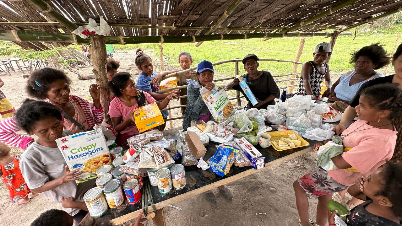 Project Sharing And Gift Giving For Our Aeta Families: April 4, 2023 ...